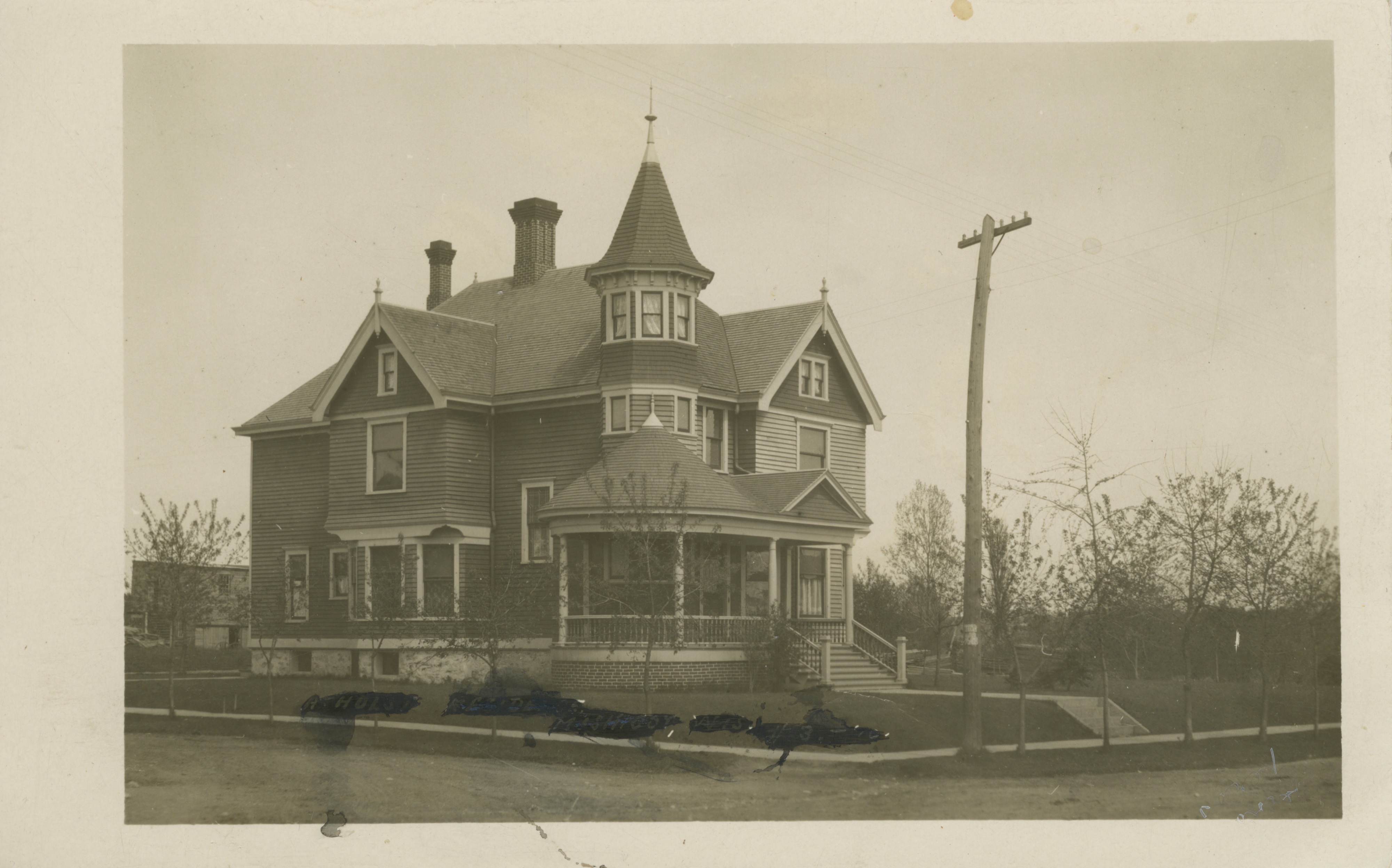 A. Holst Home – Mishicot Historical Museum