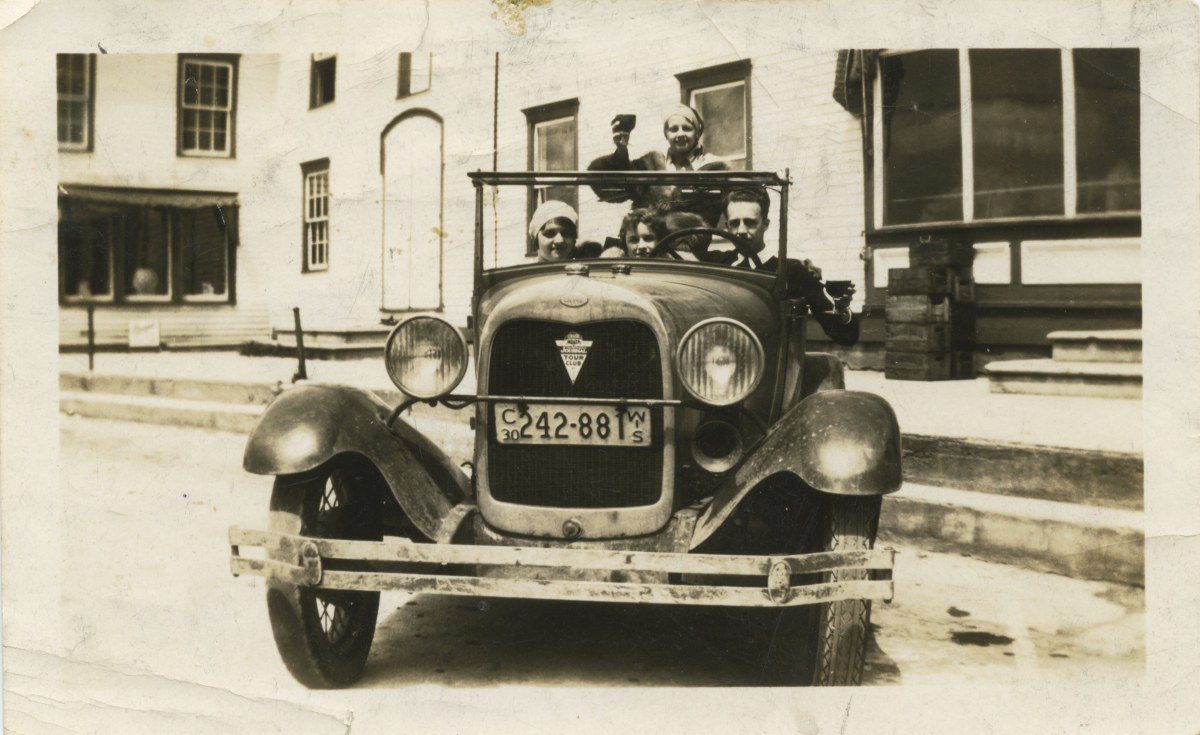 Levenhagen Family Photo Collection – Mishicot Historical Museum